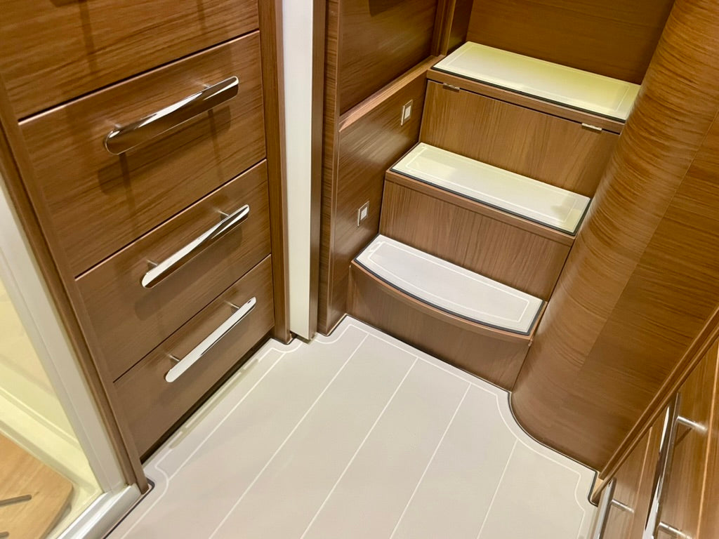 Premium Flooring Solutions for Camper. – Cloudpad